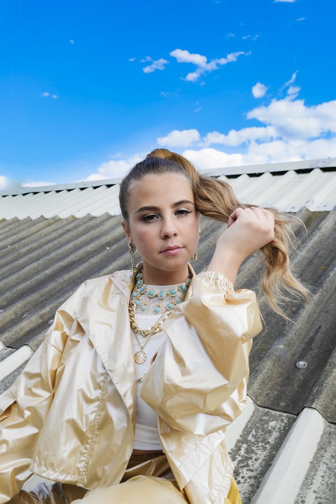 Nonô Pop Singer Releases Brand new single "Million Dollars" - Out Now