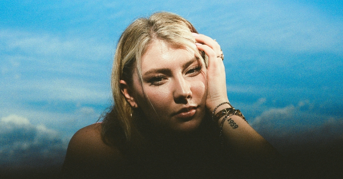 Dasha Reveals New Powerful EP '$hiny Things' | Out Now