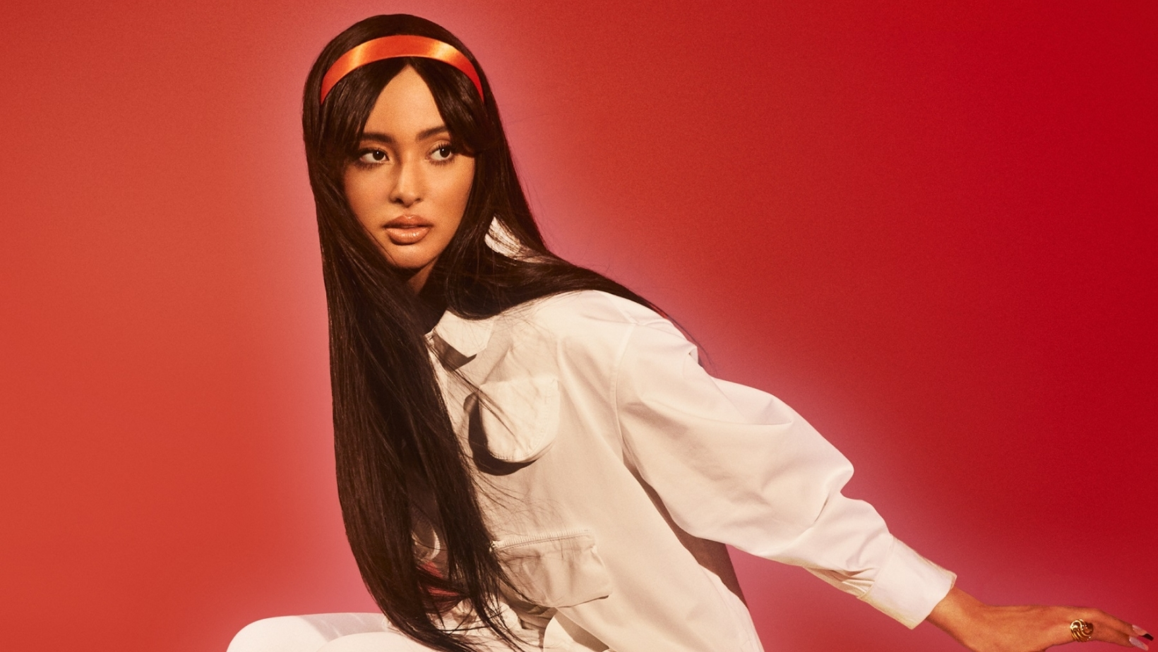 Faouzia Unveils a New Brilliant Single "Hero" | Out Now Magazine