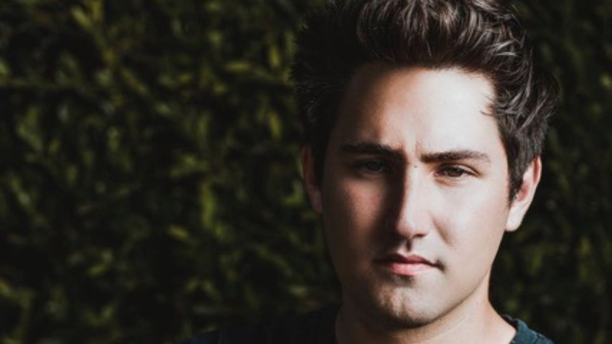 Jauz Teams Up With Micah Martin On a New Single "Forever"