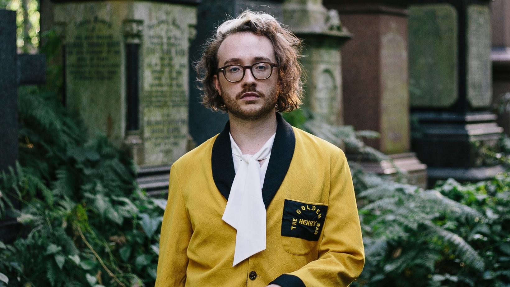 Alexander Carson Shares a New Amazing Single "The Museum"