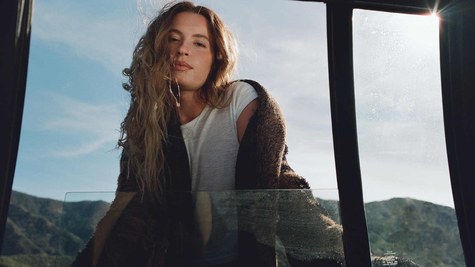 FLETCHER Confronts Truth and Identity in Emotional New Single “Boy”