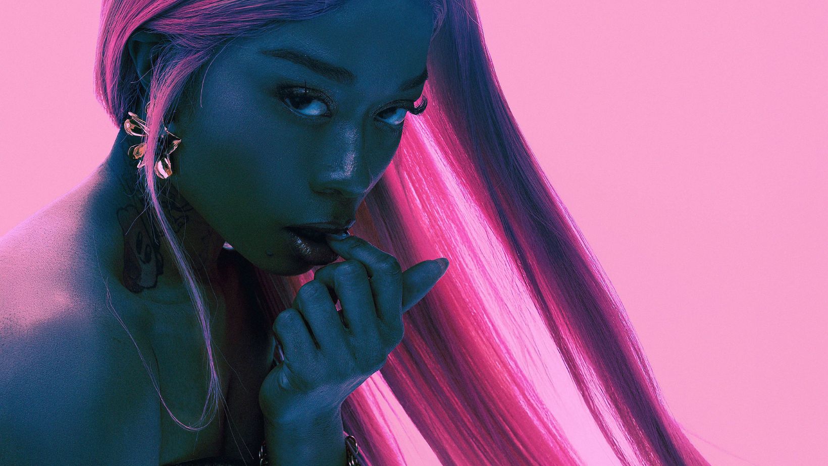 TiaCorine Channels Bold Romance in New Single “Fall In Love”